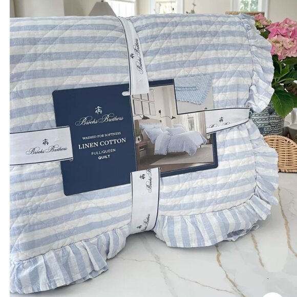 Brooks Brothers | Bedding | Brooks Brothers Linen Ruffle Quilt Shams 3 ...
